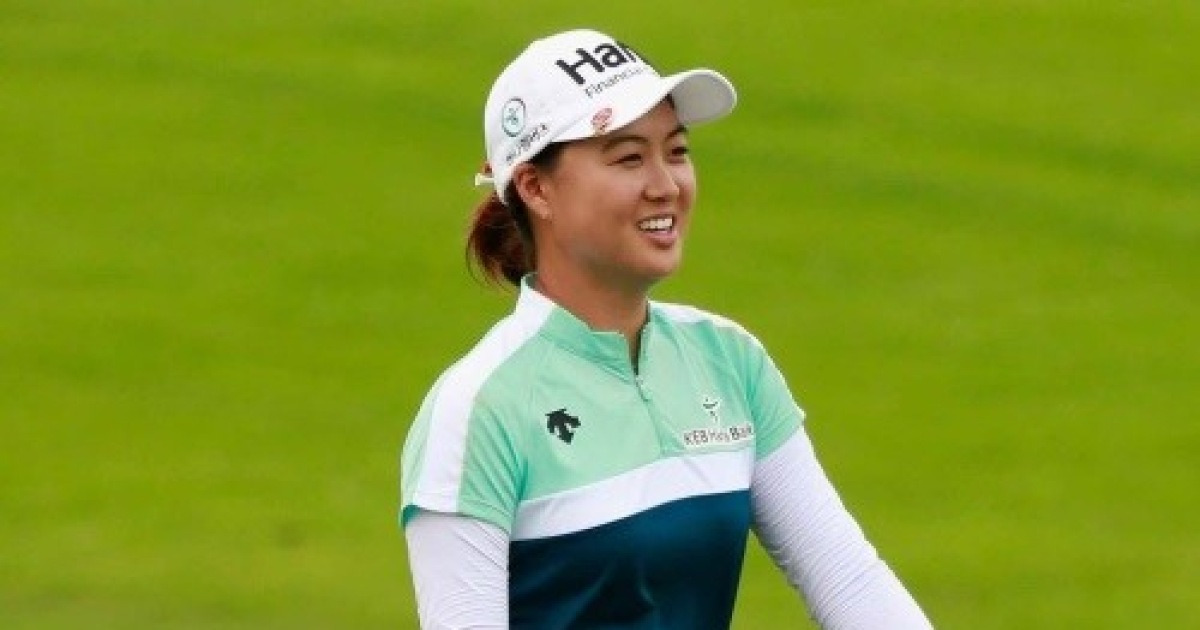 [블루베이 LPGA 2R] 이민지 6타차 단독 선두