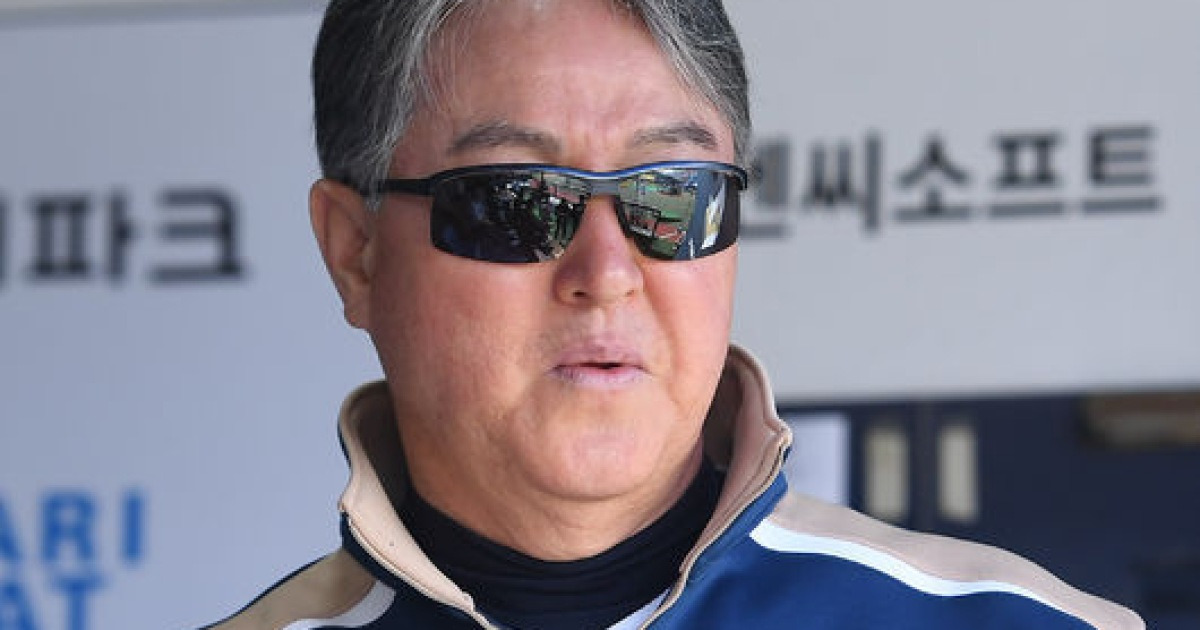 [PO2] NC 김경문 감독 "낮 경기인만큼 실수 조심해야"