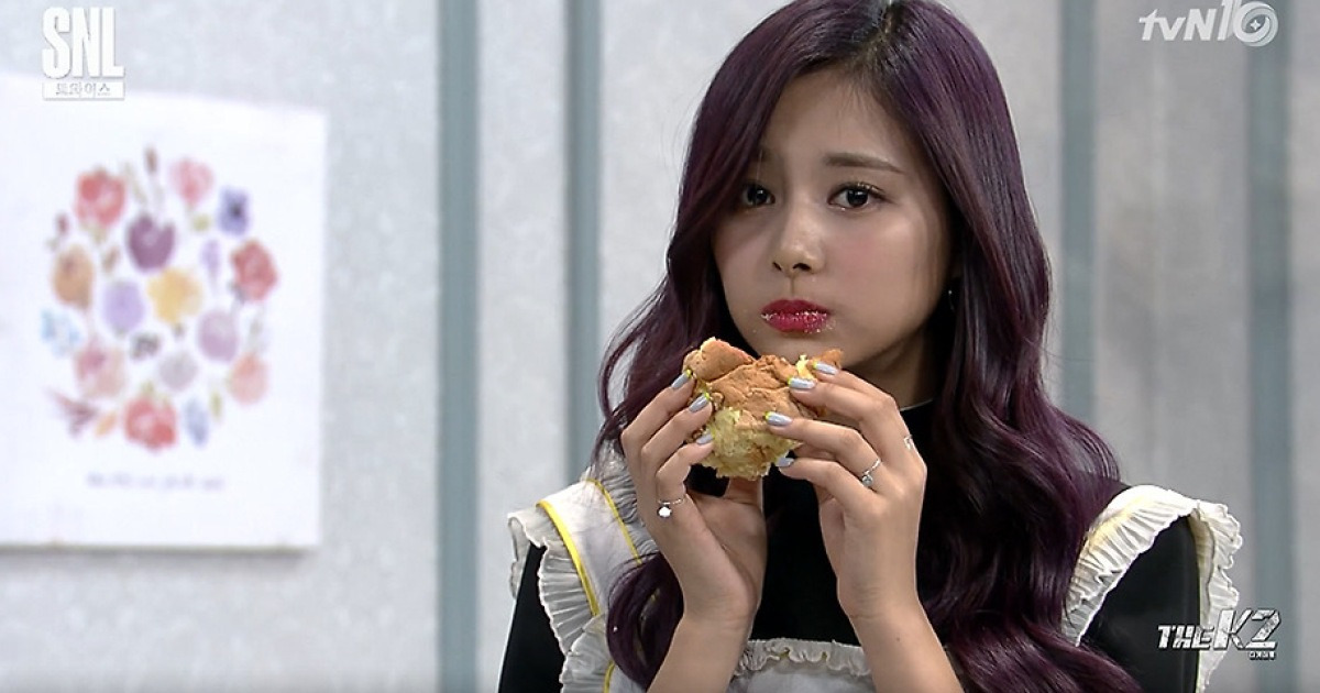 'SNL8' 쯔위, 뽀글이 가발에도 망가지지 않는 미모