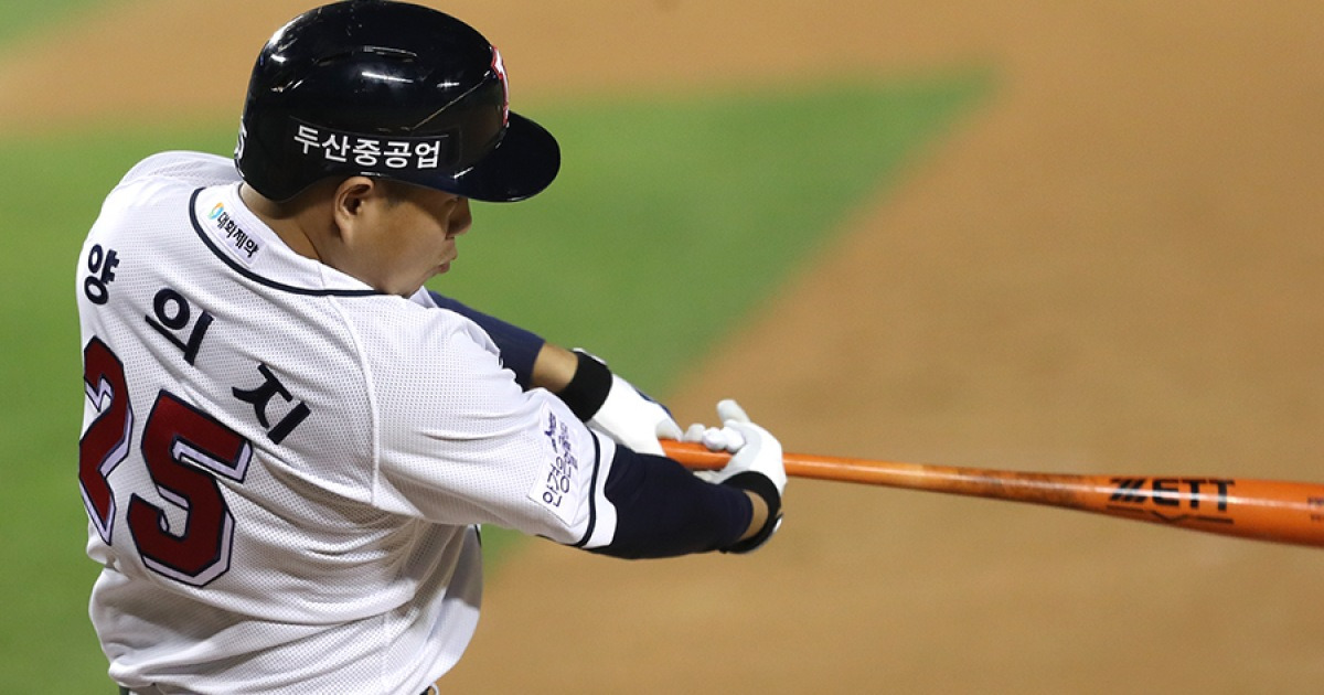 [KS] '3안타 2타점 맹타' 양의지, KS 2차전 '데일리 MVP'