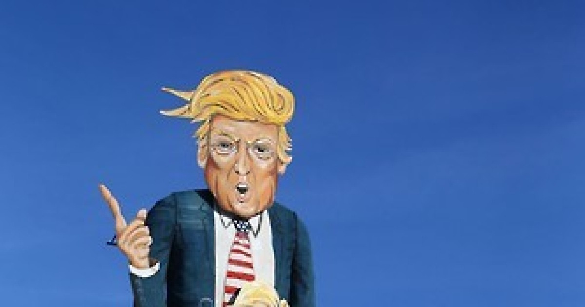 Britain Trump Bonfire Effigy