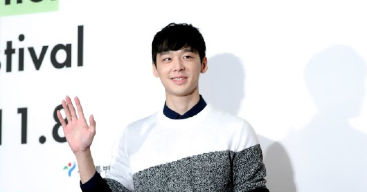 [포토]안현진 훈훈한 비율