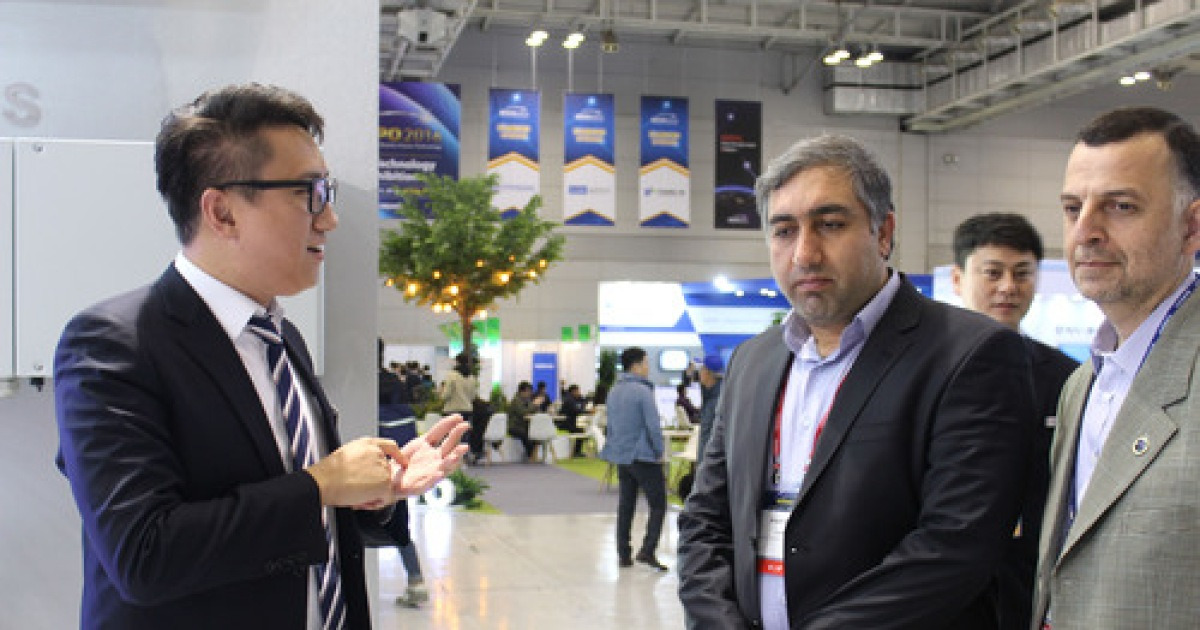 BIXPO 2016 방문한 이란전력공사 사장