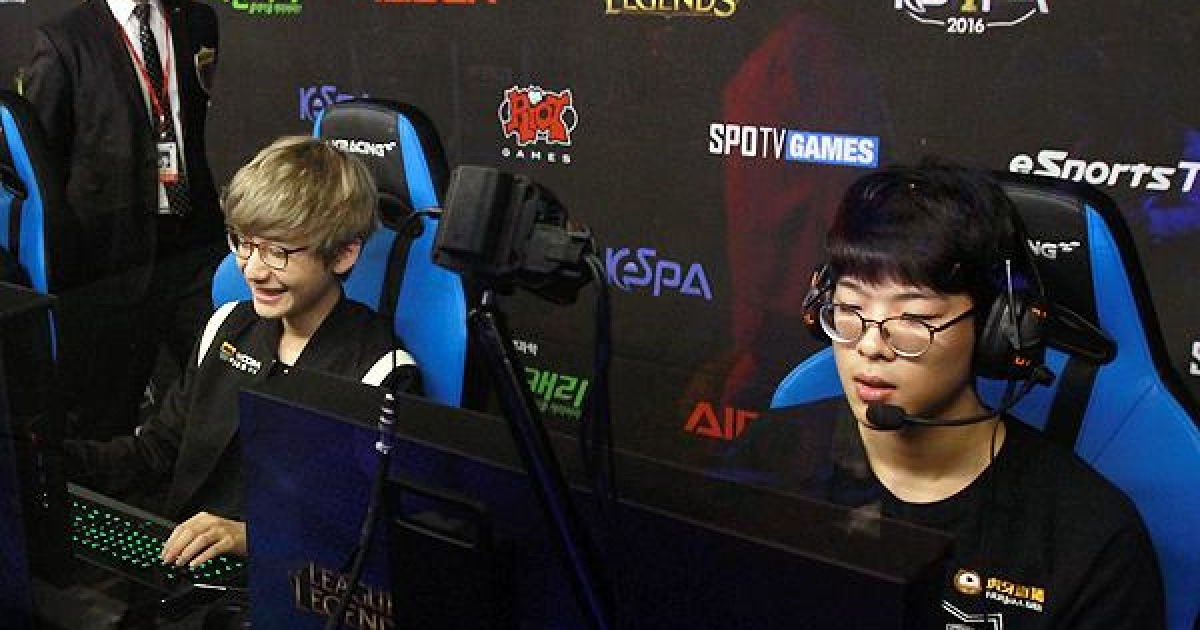 [KeSPA컵] ROX, SK텔레콤 무너뜨리고 콩두와 결승전(종합)