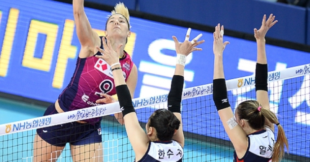 흥국생명, KGC 4연승 저지하고 2연승으로 선두