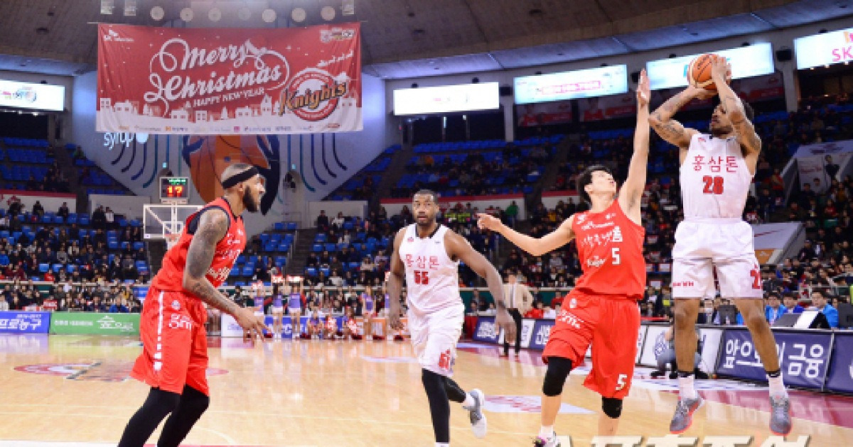 [포토] KGC 사익스 '내가 넣는다'