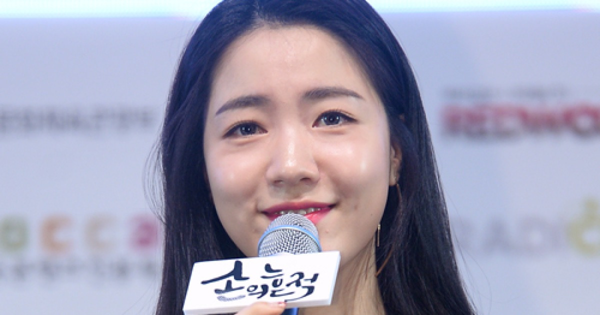 류화영 '무당 연기 기대해주세요' [MBN포토]