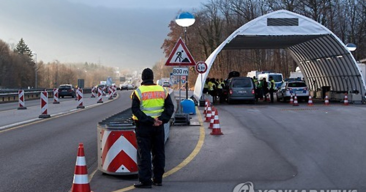GERMANY AUSTRIA BORDER CONTROLS