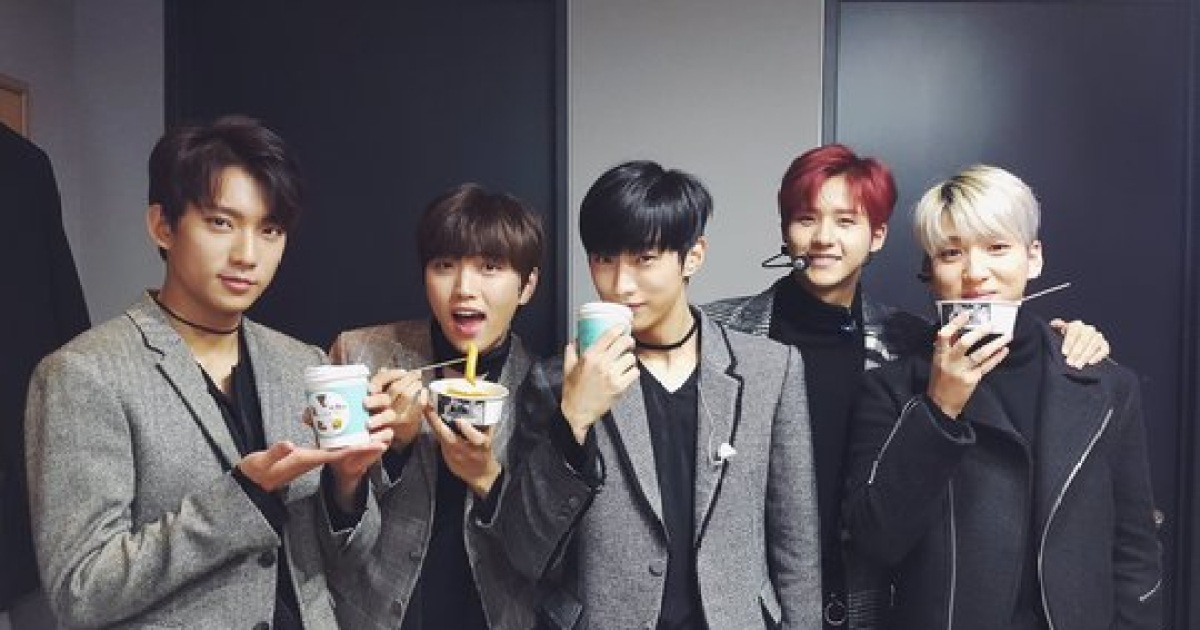 B1A4 미니 팬미팅, 팬 560명에 커피차+분식차 역조공 이벤트