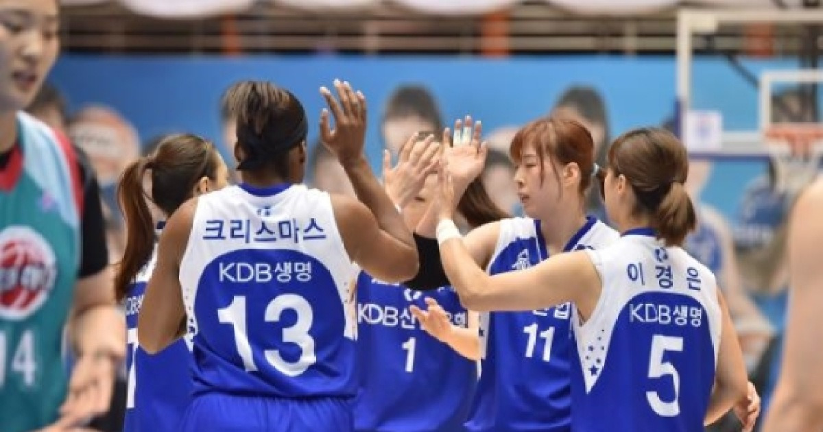 [WKBL] KDB생명, 해피 크리스마스 이벤트 개최