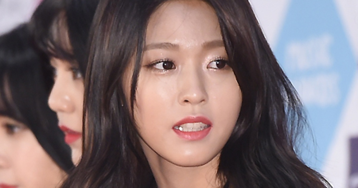 [MD포토] AOA 설현 '넋나간 표정도 아름다워'