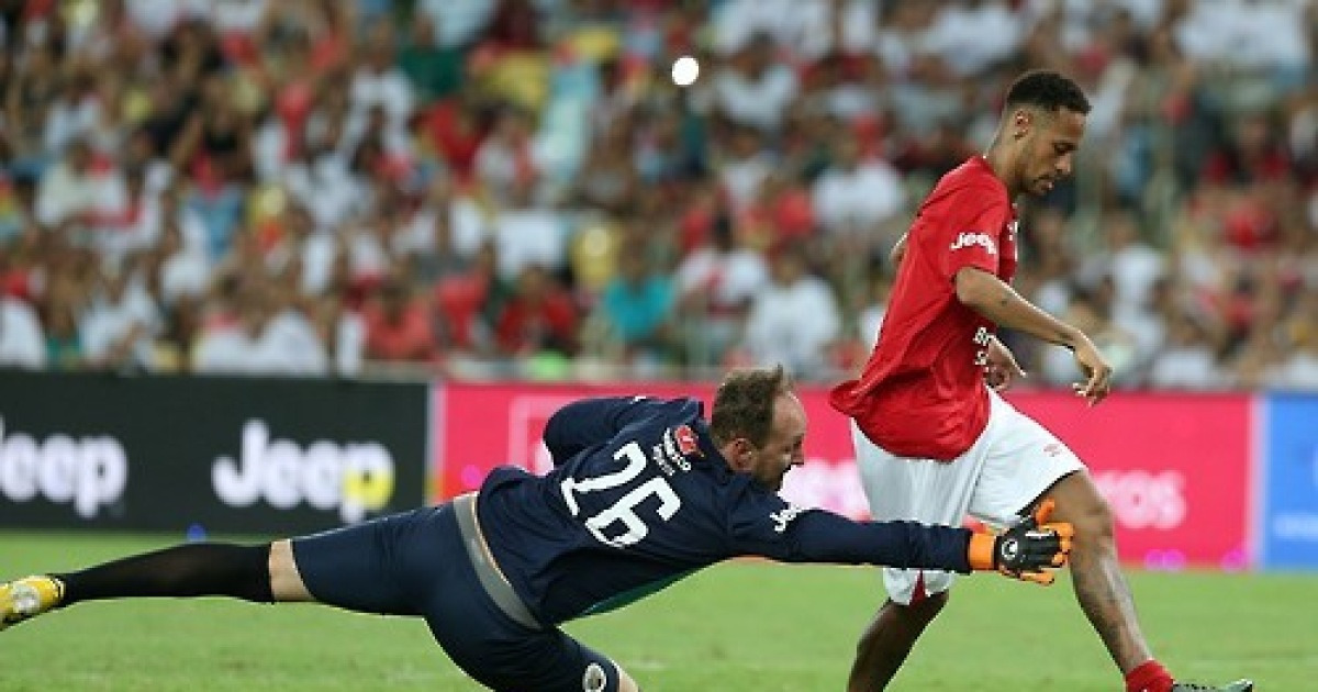 (SP)BRAZIL-RIO DE JANEIRO-FOOTBALL-2016 STARS CHARITY
