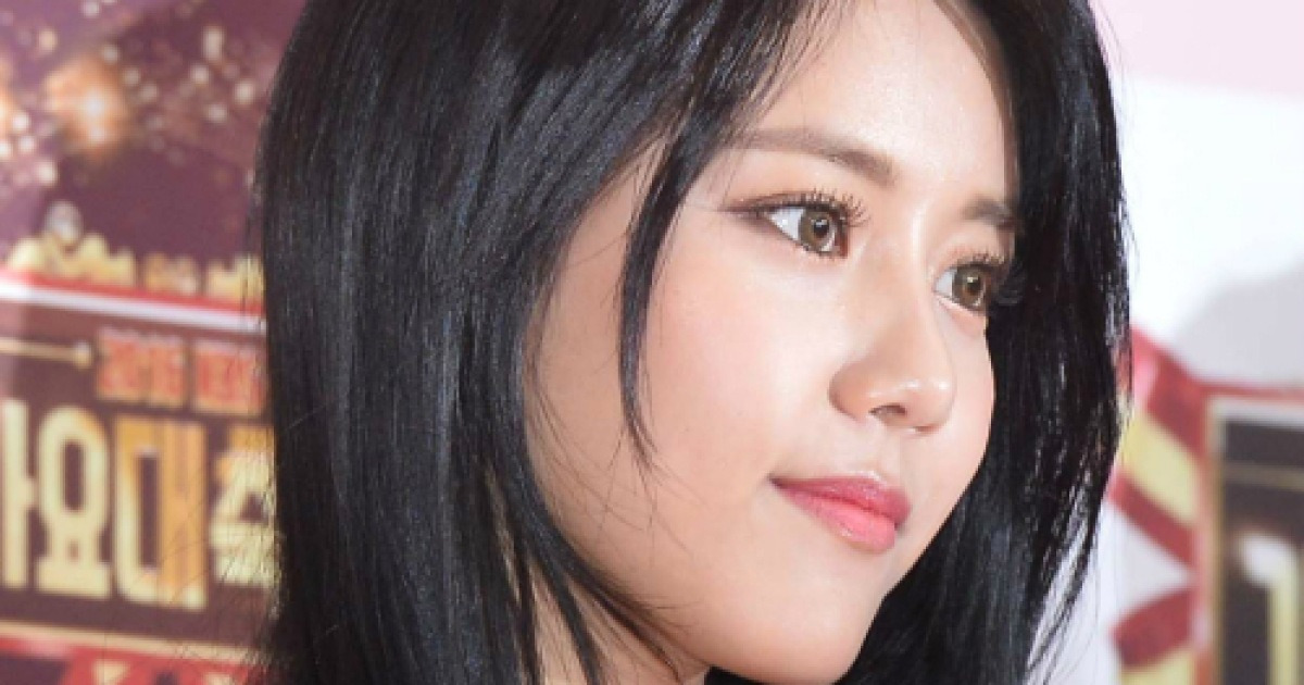 [포토] AOA 혜정, '빠져드는 눈빛'