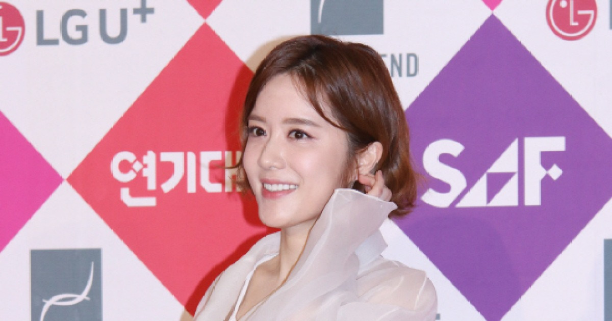 양진성, 상큼하고 청순한 비주얼(2016 SAF SBS 연기대상)