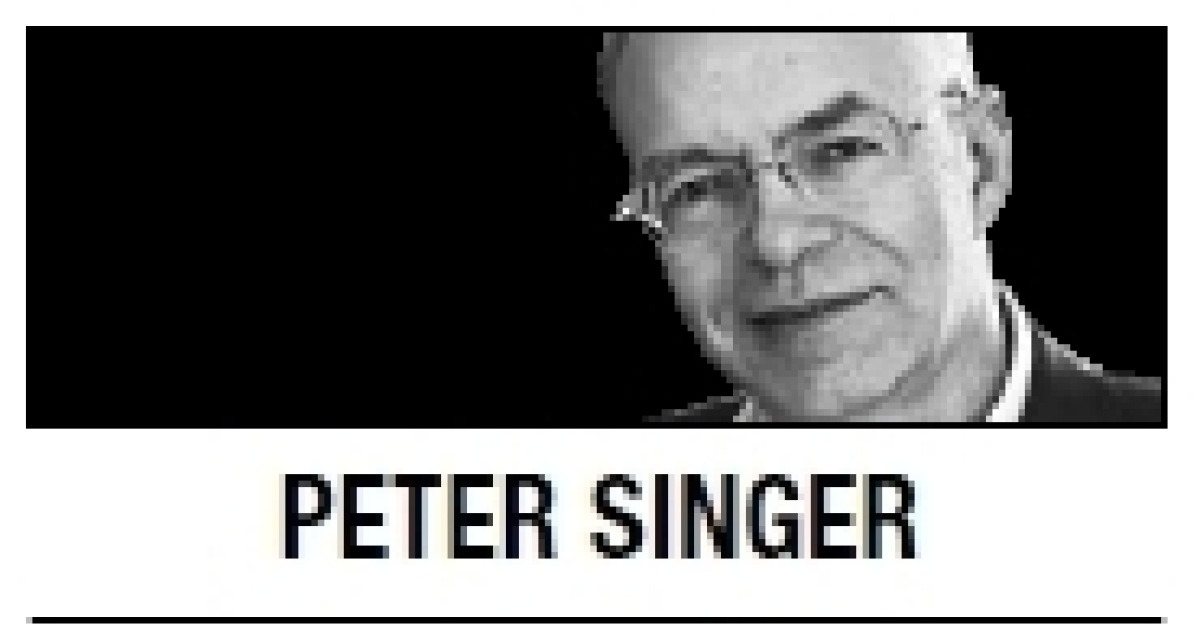 [Peter Singer] Free speech and fake news