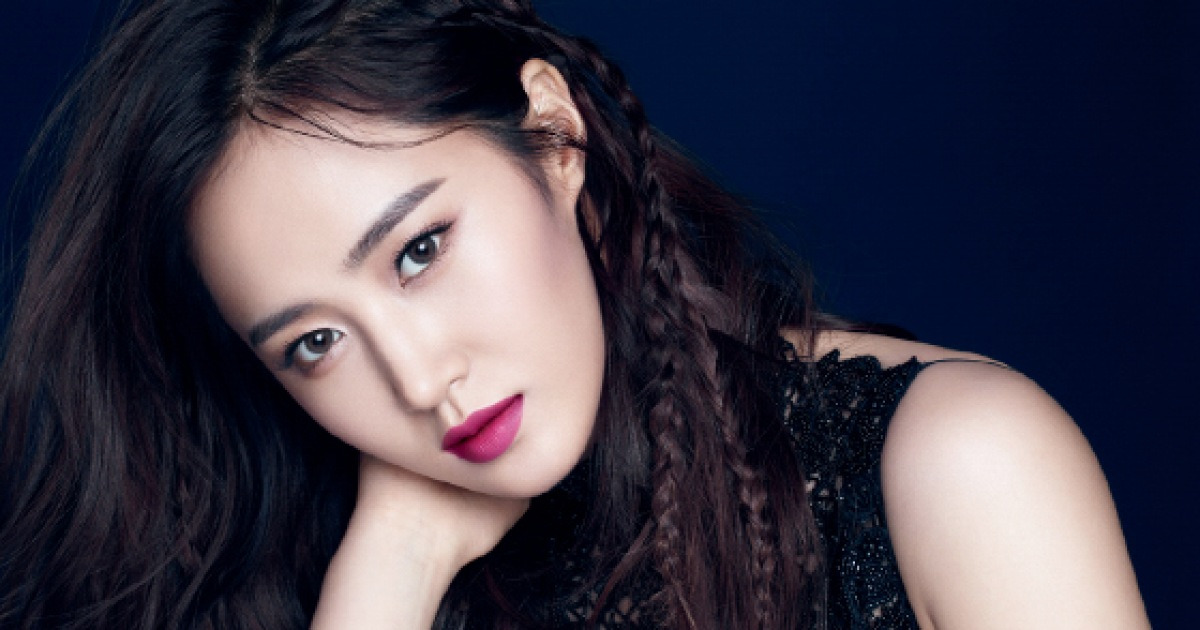 소녀시대 유리 화보 아이돌에서 배우로 성숙미 물씬