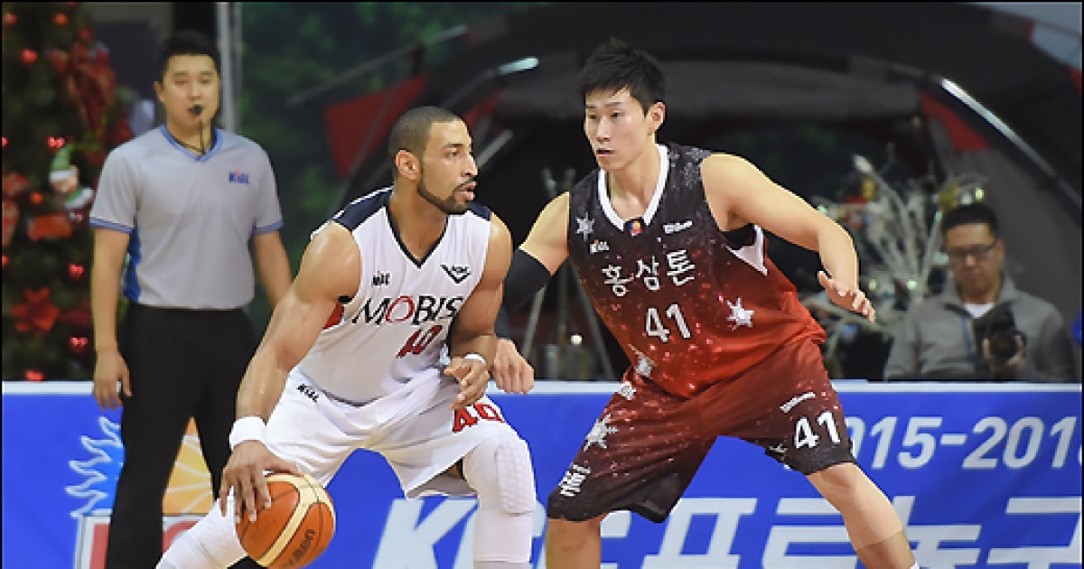 '클라크 가승인' KCC 추승균 감독 "분위기 전환 위한 선택"