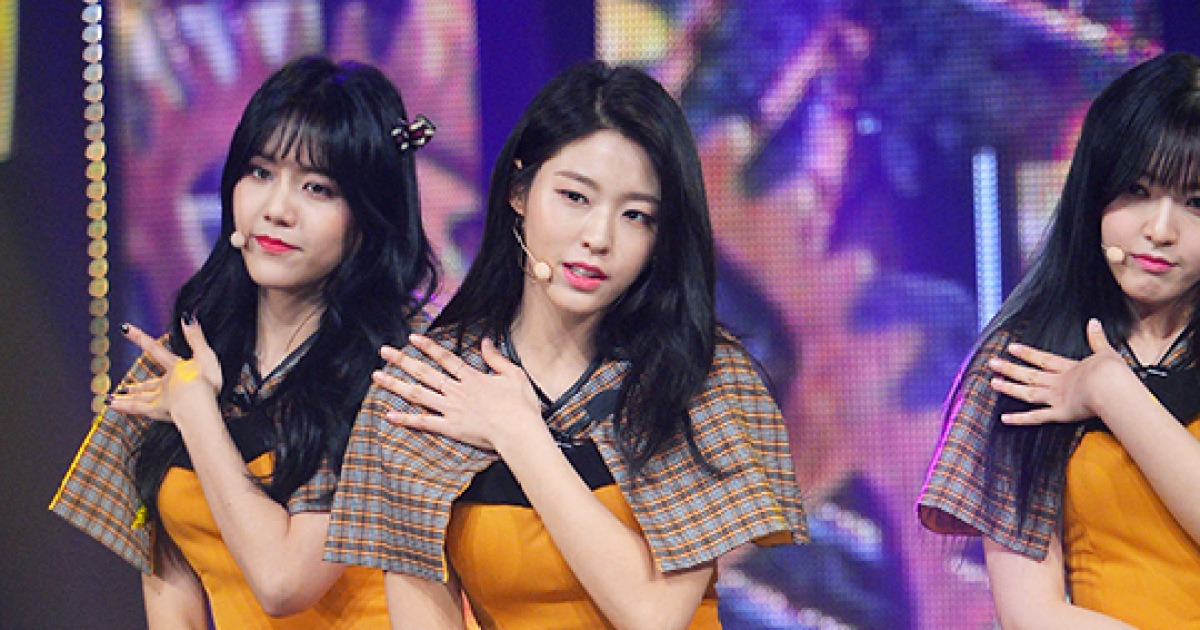 [TD포토] AOA 설현 '자체 CG 각선미'