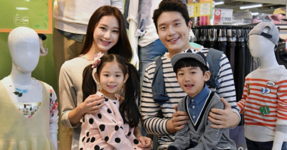 홈플러스F2F, '봄 의류 신상품' 출시