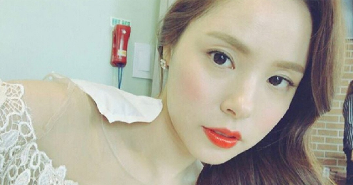 "고혹적인 미모"..민효린, JYP와 이별 발표 후 첫 SNS