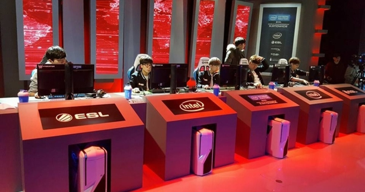 [LOL]ROX, M19 잡고 A조 승자전 진출