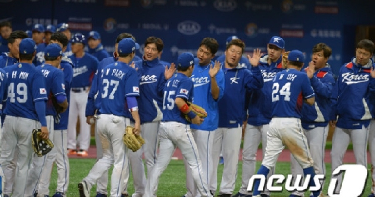 [장윤호의 체인지업] '첫 한국 개최' WBC, 경기 외적 최악의 난국.. 대책은?