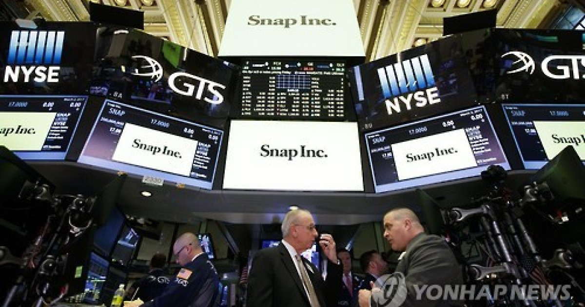 USA NEW YORK SNAP INC IPO AT NYSE