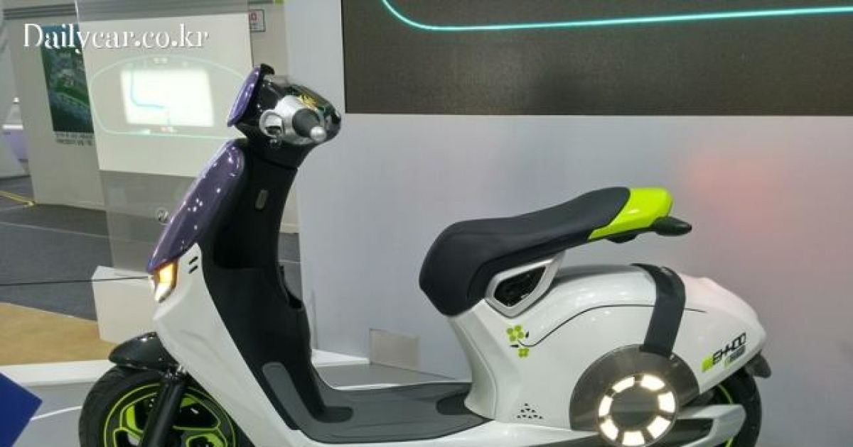 대림차가 선보인 콘셉트 전기 오토바이 'EH400' 살펴보니.. | 데일리카