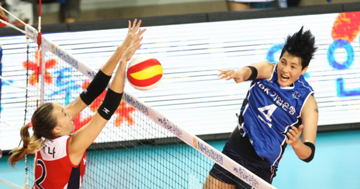 KGC 돌풍 막은 IBK, 5시즌 연속 챔프전 안착