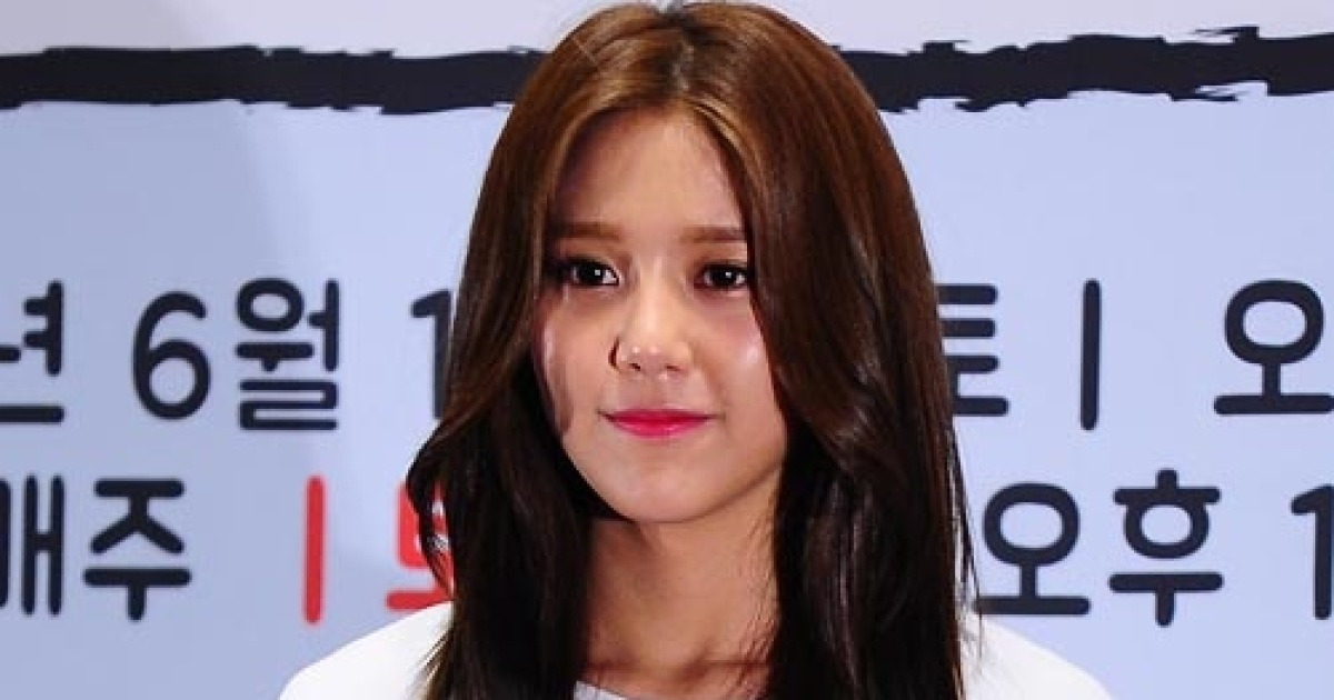 AOA 혜정, 프로야구 두산 잠실 개막전 시구