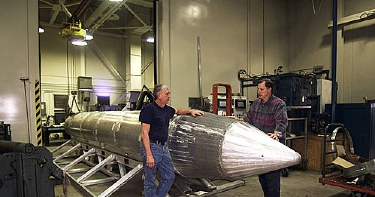 GBU-43 위력, 비핵무기 중 으뜸.. '모든 폭탄의 어머니'