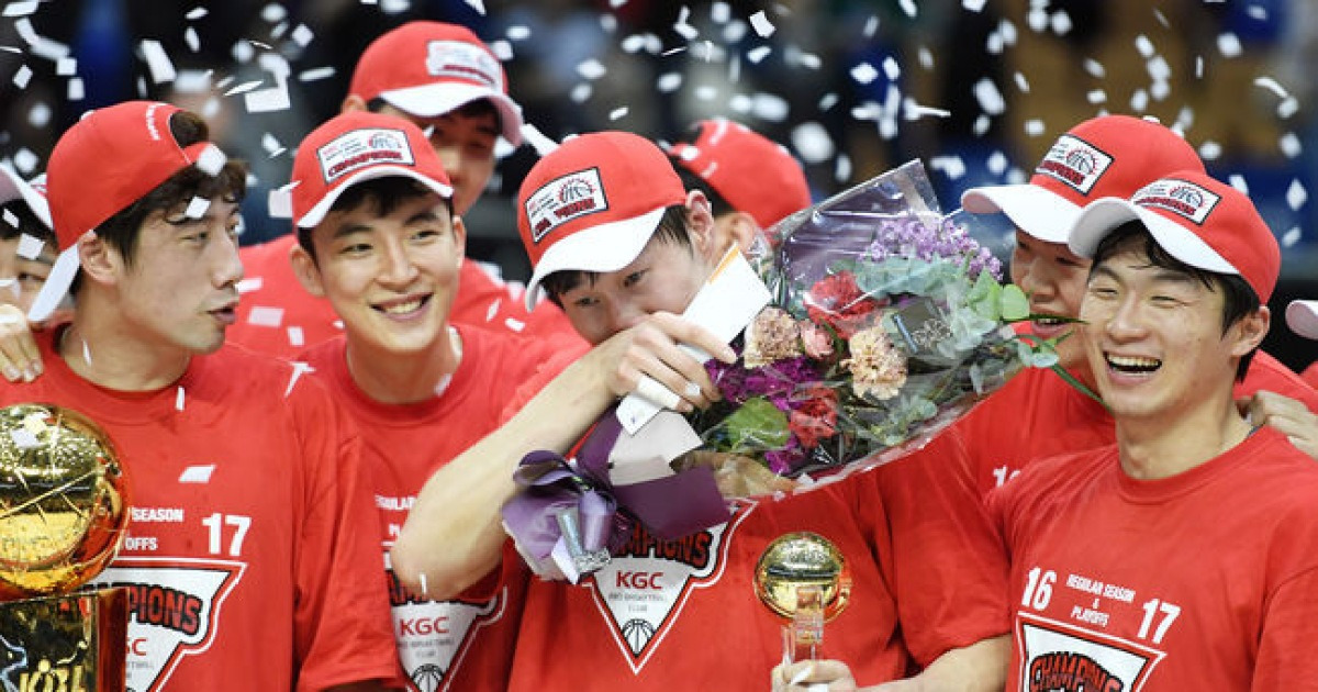 'FA 오세근-이정현' KGC 2연패의 가장 큰 숙제
