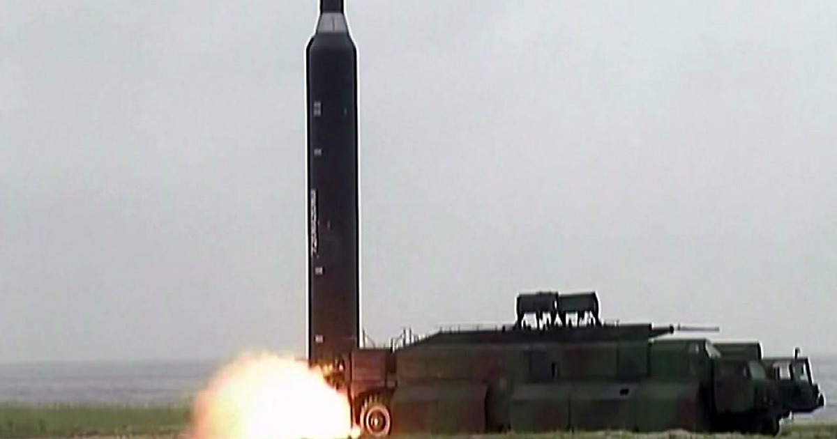 北, ICBM 실험했나..비행 고도 2천km 주목