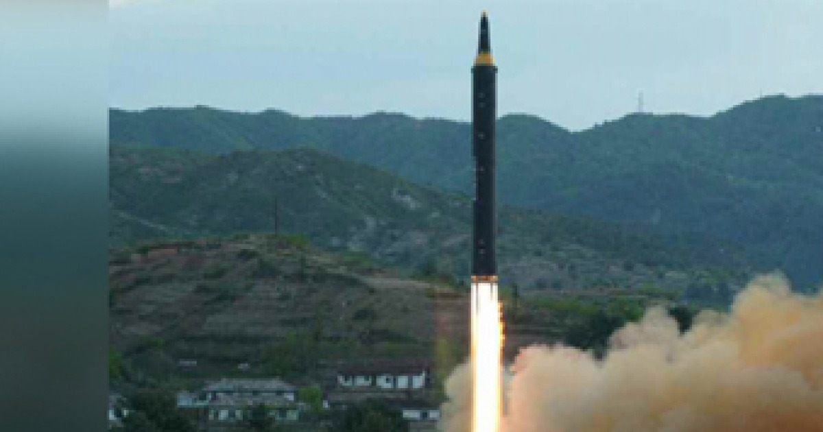 "미사일 기술 진일보"..북한, ICBM 보유국 '성큼'