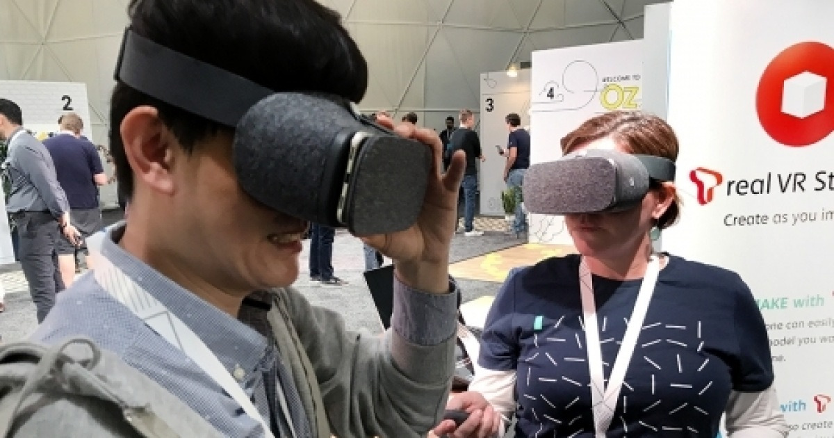 "이용자가 쉽게 VR콘텐츠 만든다"..SKT 'T 리얼 VR 스튜디오'공개