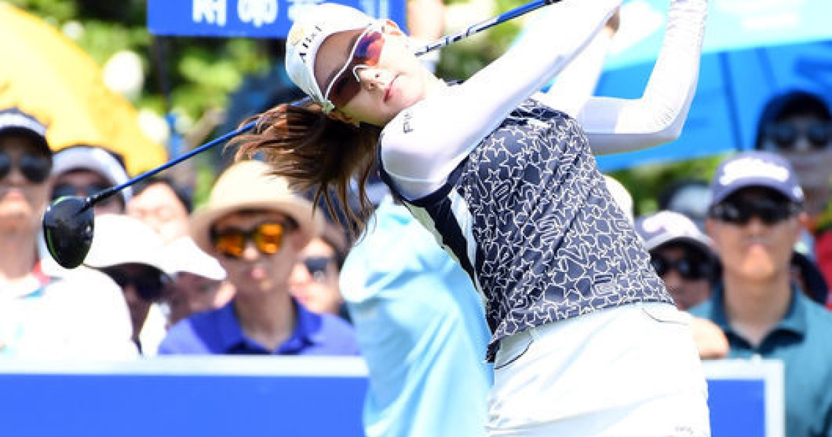 김자영, 5년만에 '매치퀸' 복위..박인비 KLPGA 6번째 준우승