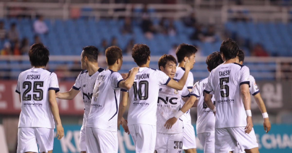 [B11포토] 서울 이랜드FC, '승점을 챙기자'