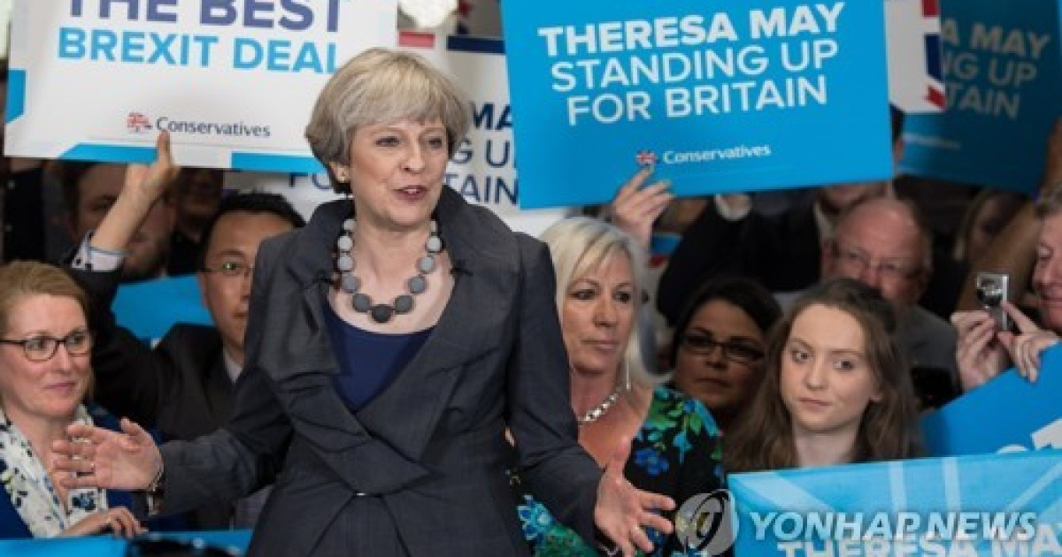 BRITAIN ELECTIONS PARTIES CAMPAIGNING