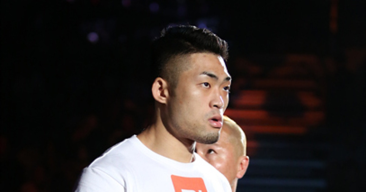 [포토] 경기장 들어서는 김승연 - 로드FC 039 (61)