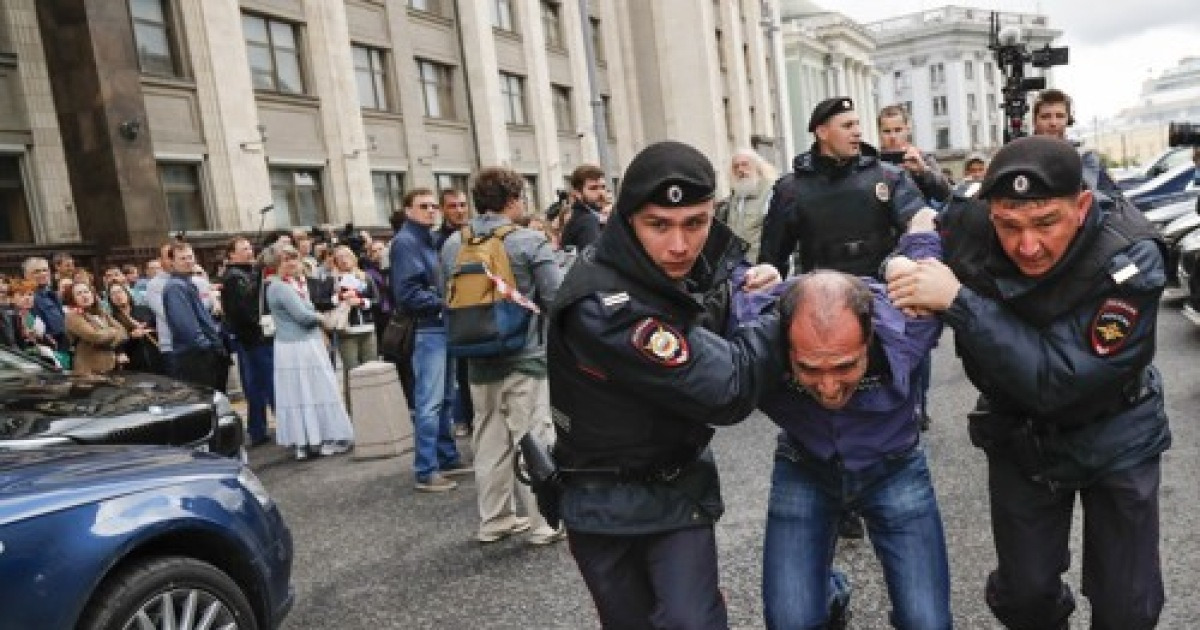 Russia Demolition Protests