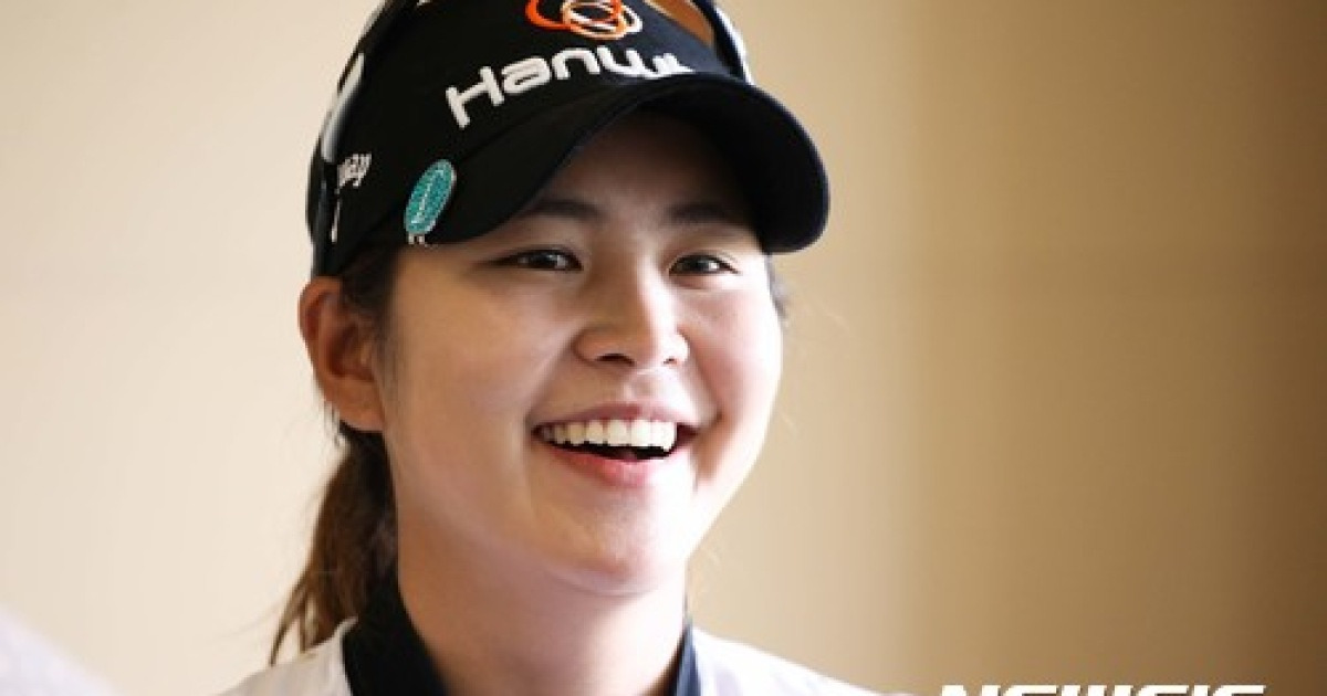 [KLPGA]6주 연속 '지현이' 우승? 시작은 OK!