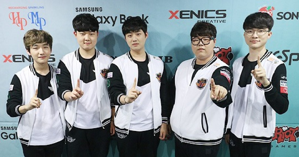 [리프트 라이벌스] SKT, '숙적' FW 상대로 25분 만에 완승