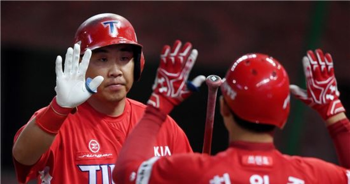 KIA, SK 잡고 위닝시리즈 작성..9G 연속 두 자릿수 득점 기록은 무산