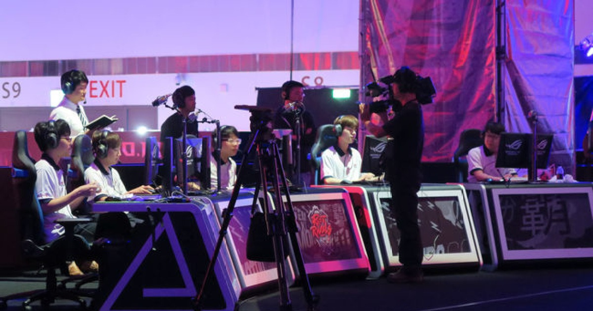 [리프트 라이벌즈] KT, 바론만 세 번 내주며 ahq에 패배