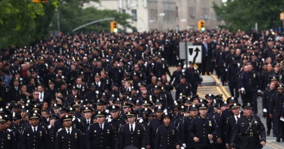 USA NEW YORK NYPD OFFICER FUNERAL