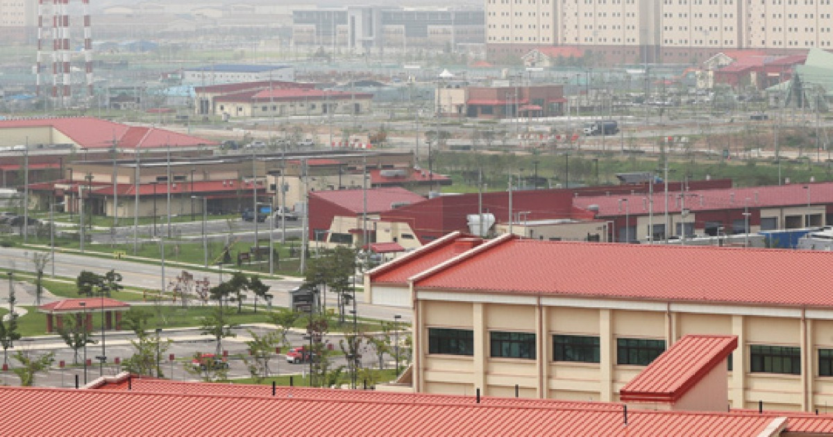 [USFK Now in Pyeongtaek] Within an 18.5km Fence Lies a U.S. Military ...