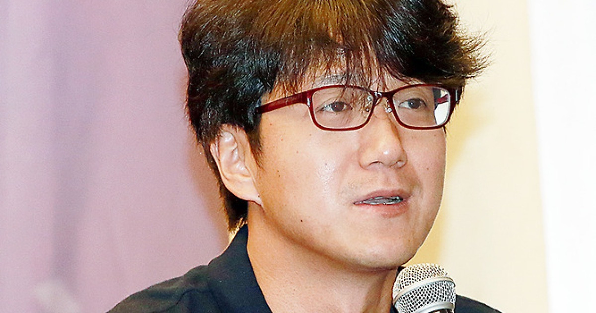 민철기 PD "MBC에서 이직 후 제일 좋아하고 잘할수 있는 음악예능에 도전했다"