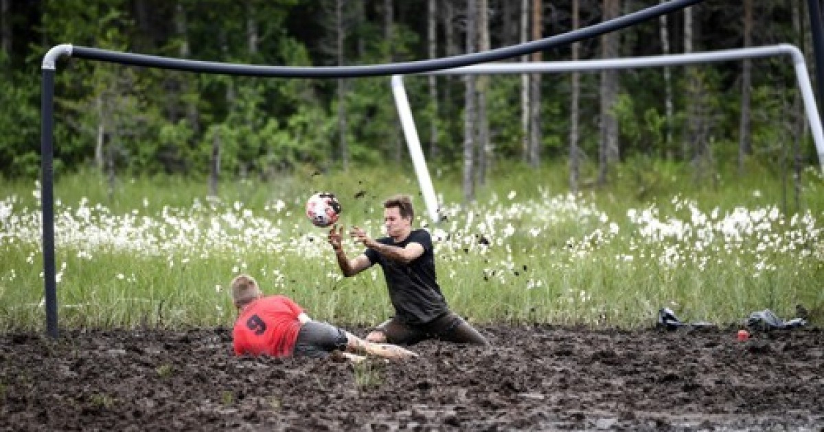 FINLAND SWAMP SOCCER