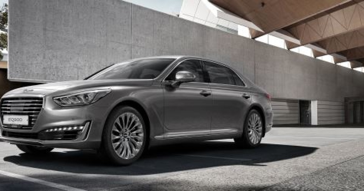 최고급 럭셔리 세단 EQ900, 탁월한 승차감에 주행성능까지