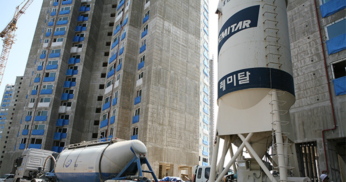 Hanil Cement completes buyout of Hyundai Cement to rank No.1 in Korea